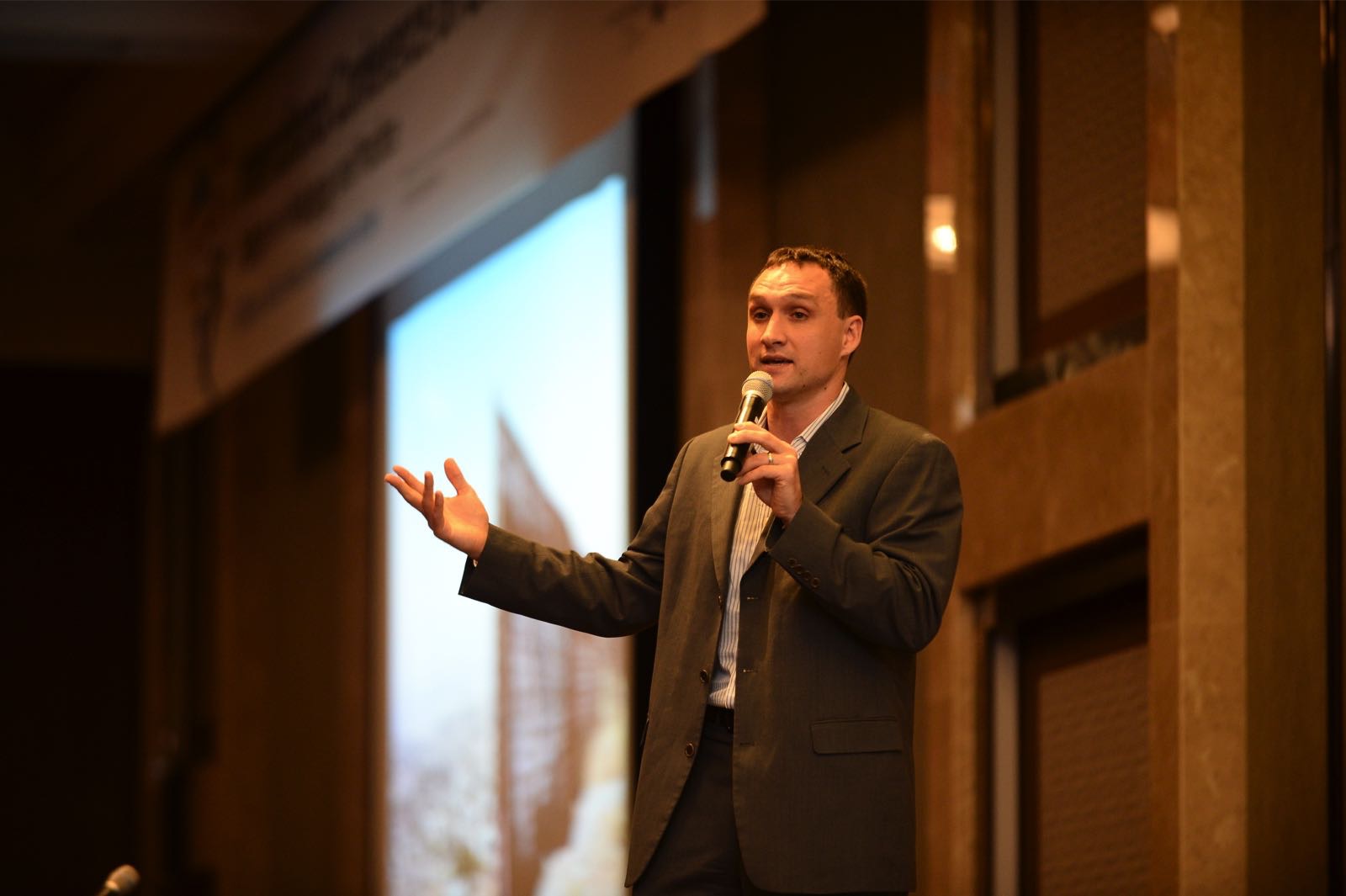 青年创变者实践计划 - Cogita Edu